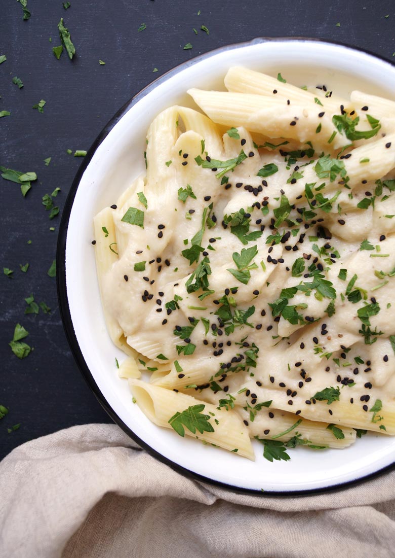 CREMOSA SALSA DE COLIFLOR Y AJO ROSTIZADO (opción vegana) | Malabarista